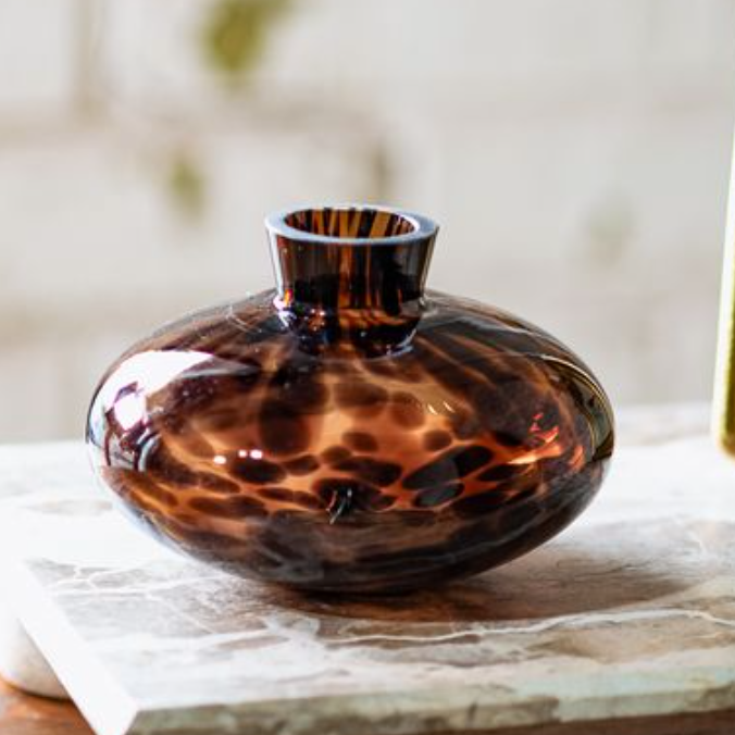 Ragnar Brown Speckle Vase – Leyland Blue